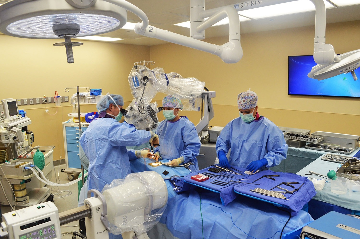 Neurosurgery | The NeuroMedical Center